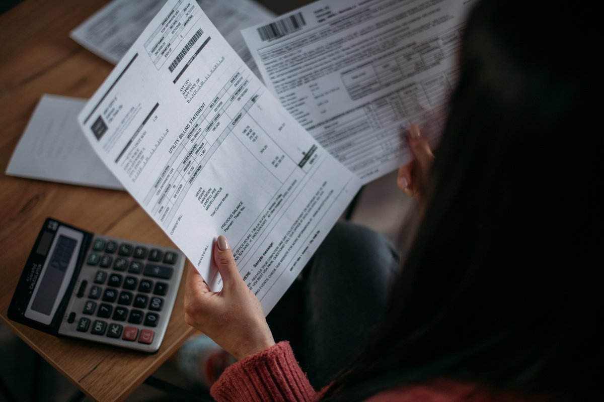 How to Find the Percentage Taken Out of Paycheck With Pay Stub - Check ...